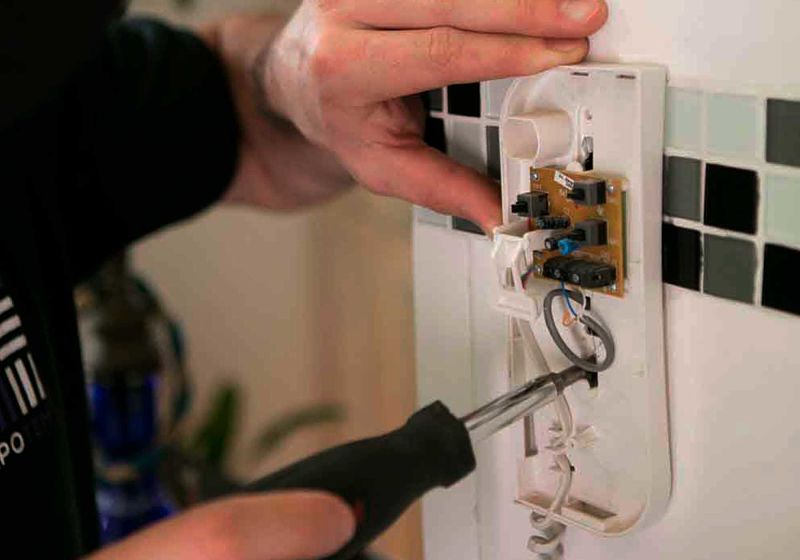 Como instalar interfone em 5 passos – sem dores de cabeça!